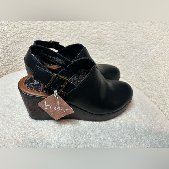b.o.c. | Shoes | Boc Womens Rina Leather Ankle Strap Wedge Heels Size 9 ...